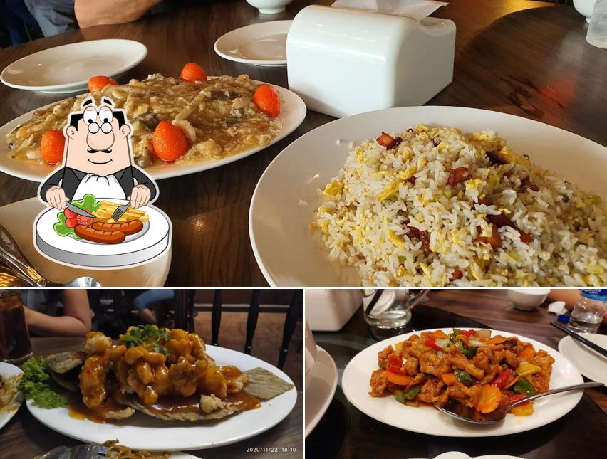 Moi Village Restaurant, Surabaya - Restaurant menu, prices and reviews