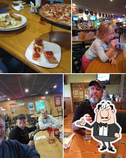 Willard Varsity Club sports bar & grille - Willard, OH, Willard ...