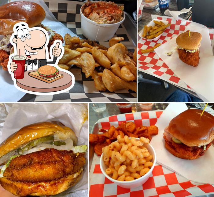 Top 5 restaurants with chicken salads in Camp Verde, january 2026 ...