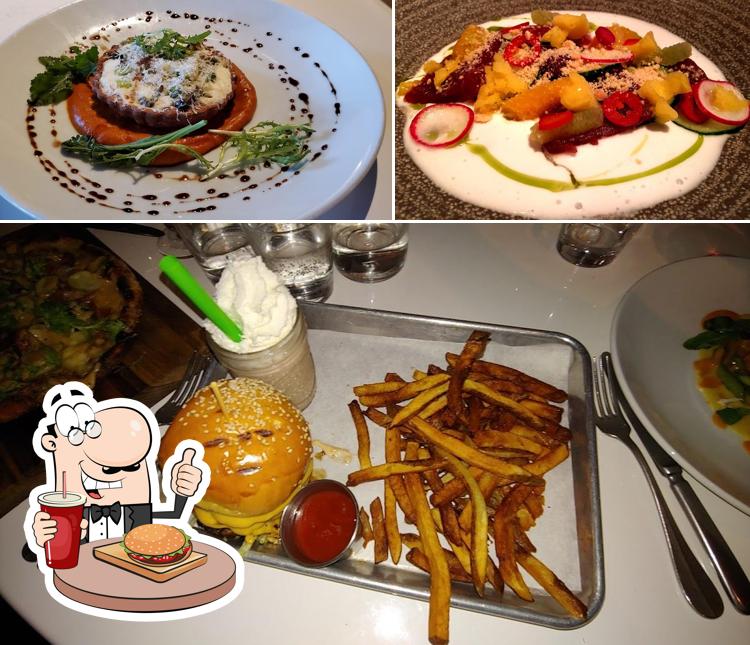 District Table and Bar, Stuart - Restaurant menu, prices and reviews
