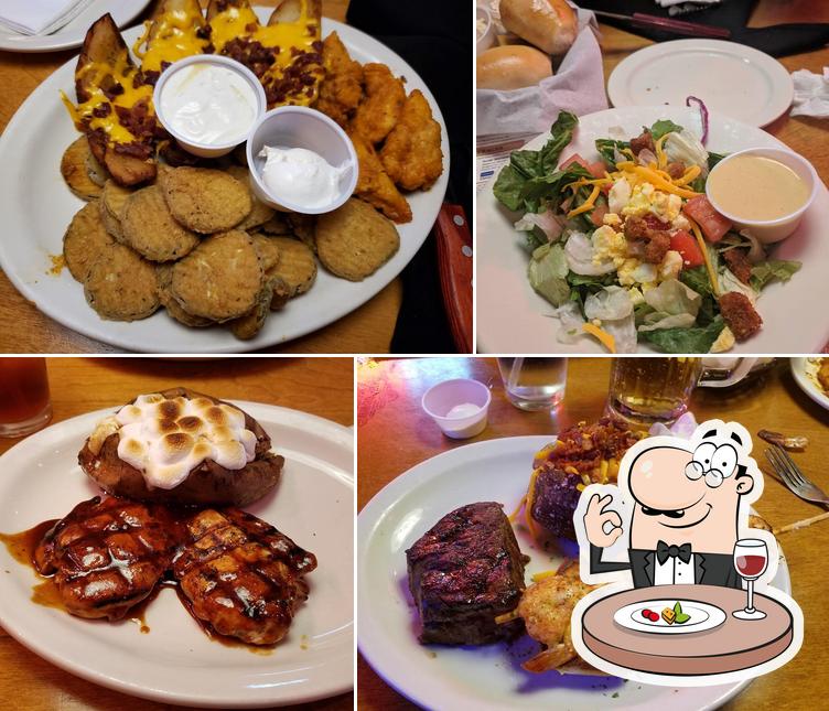 Top 5 restaurants with philly cheesesteaks in Lady Lake, december 2025 ...