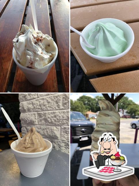 Shivers Ice Cream, Toledo - Restaurant menu, prices and reviews