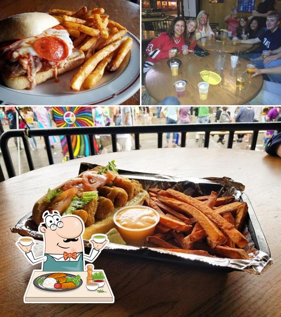 Sports Column, Iowa City - Restaurant menu, prices and reviews