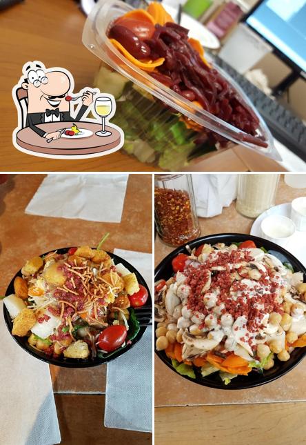 Toppers Pizza Place, Oxnard - Restaurant menu, prices and reviews