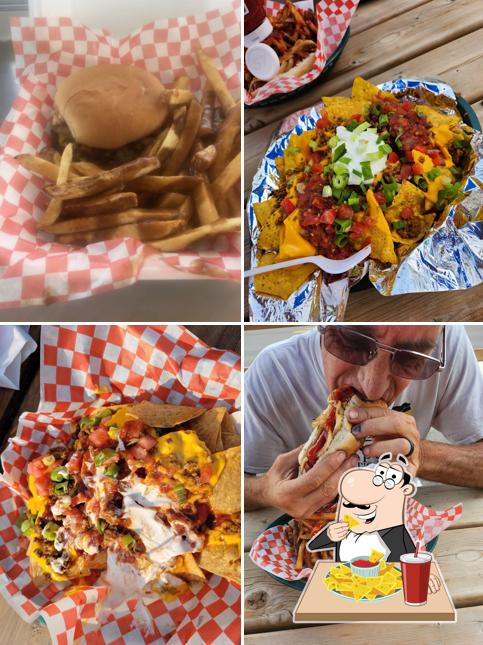 The Fortress Tavern X, Chatham-Kent - Restaurant menu, prices and reviews