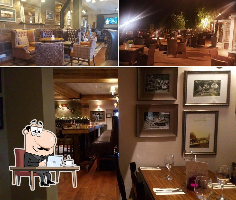 Vale Royal Abbey Arms, Delamere - Restaurant menu, prices and reviews