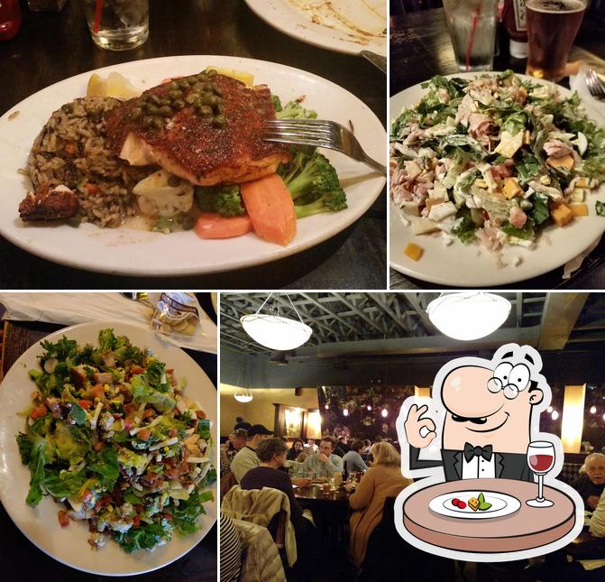 Redcoat Tavern, West Bloomfield Township - Restaurant menu, prices and ...