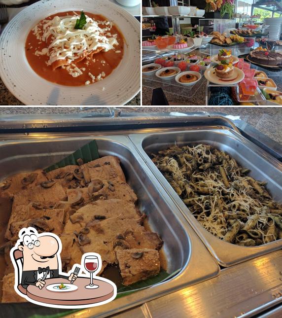 Restaurante Liverpool, Playa del Carmen - Restaurant menu, prices and ...