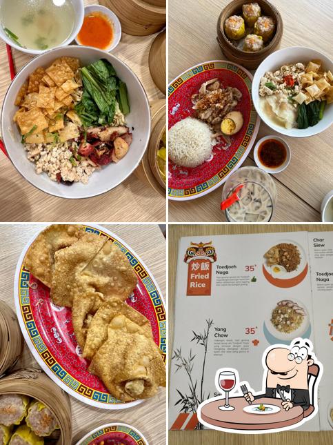 Toedjoeh Naga (Bubur dan Dimsum Halal) Legenda Wisata Cibubur, Nagrak ...