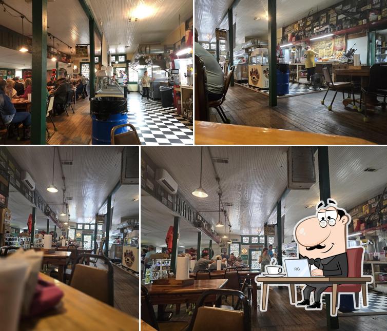 Oark General Store - Restaurant menu, prices and reviews