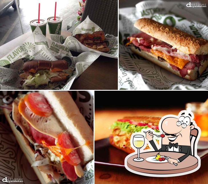 Top 5 restaurants with chicken sandwiches in East Jakarta, december ...