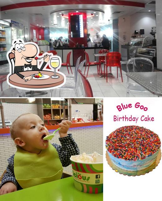 Berrylicious Frozen Yogurt, Smoothies, Coffee and More, Cedarhurst ...