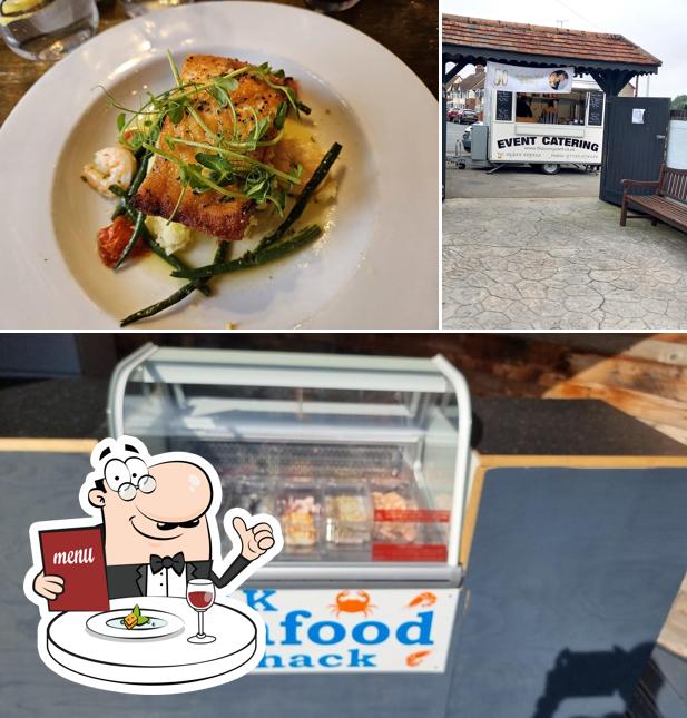 The Royal Oak Inn, Harwich - Restaurant menu, prices and reviews