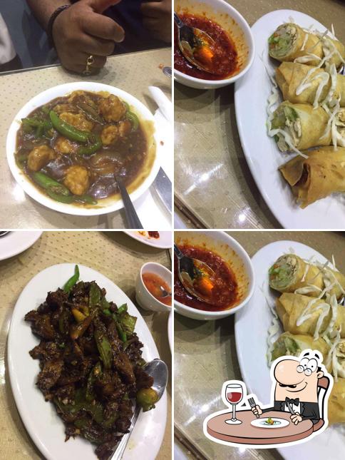 Maks Food Restaurant, Dubai - Restaurant menu, prices and reviews