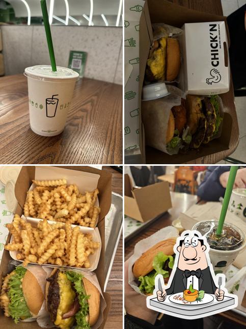 Shake Shack Oxford Street, London - Restaurant menu, prices and reviews