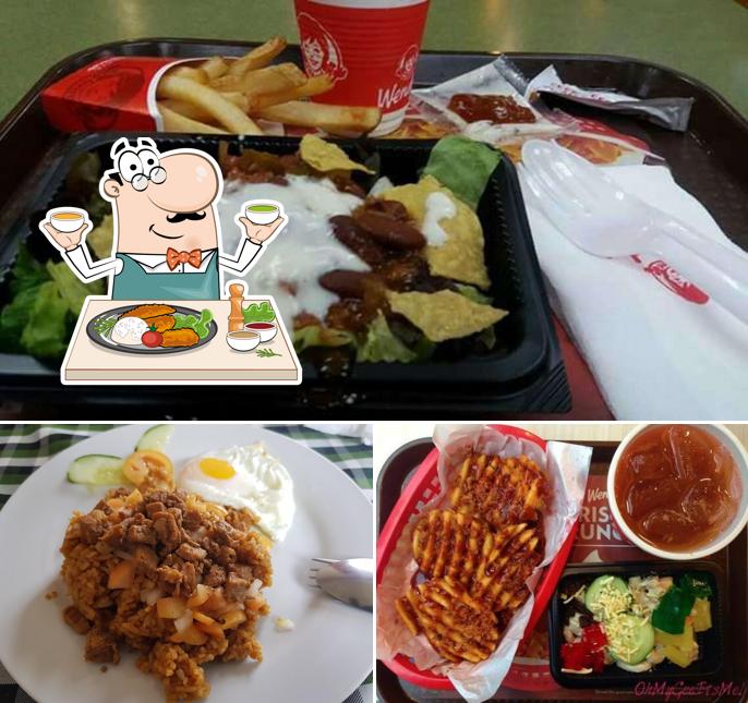 Wendy's - PGH Taft, Manila - Restaurant menu, prices and reviews