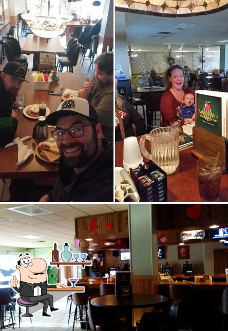 Applejack's Restaurant & Pub, Marinette - Restaurant menu, prices and ...