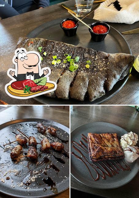 Black Crust Pizzeria, Vik - Restaurant menu, prices and reviews
