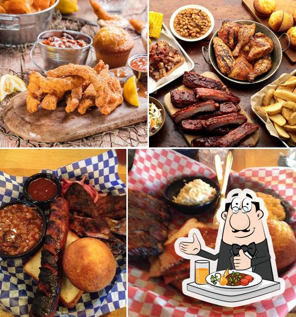 Famous Dave's Bar-B-Que, Layton - Restaurant menu, prices and reviews