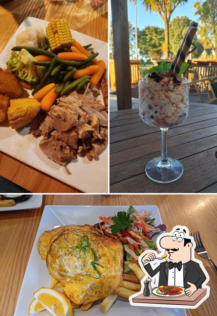 Nikau Cafe & Bar, Pohara - Restaurant menu, prices and reviews