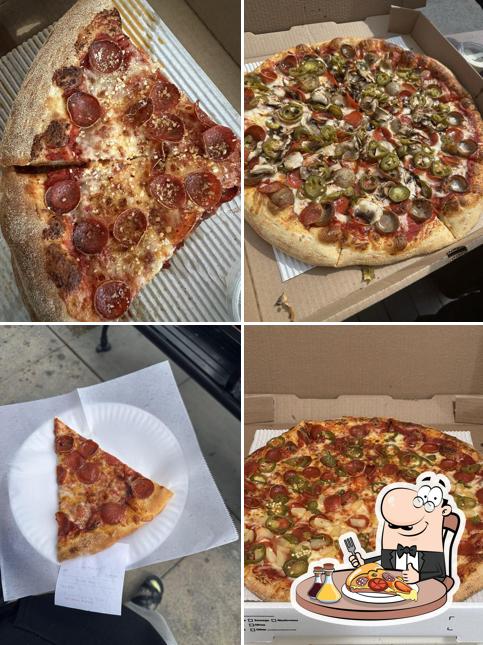 Santos Pizza, Santa Ana - Restaurant menu, prices and reviews