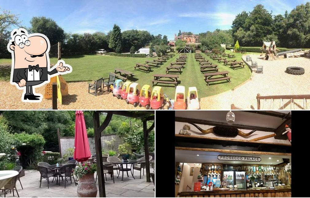 The Wheatsheaf Pub Handcross, Plummers Plain - Restaurant menu, prices ...