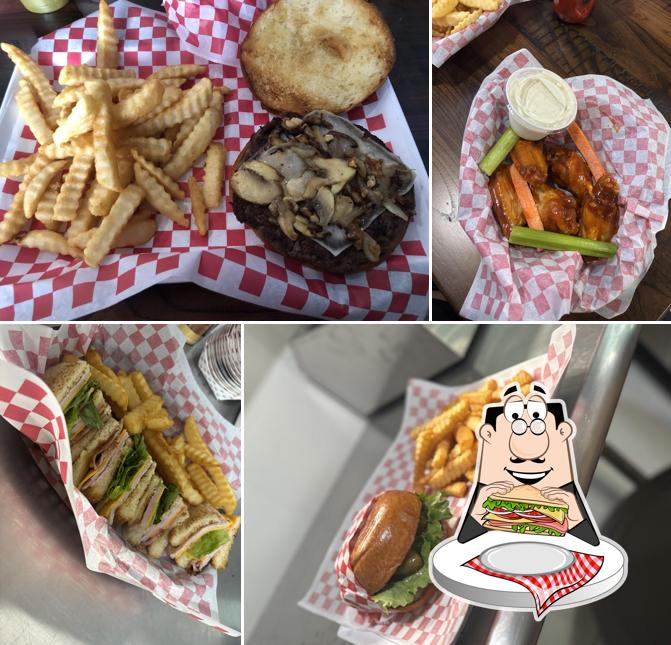 La Sports Bar and Grill, Lancaster - Restaurant menu, prices and reviews