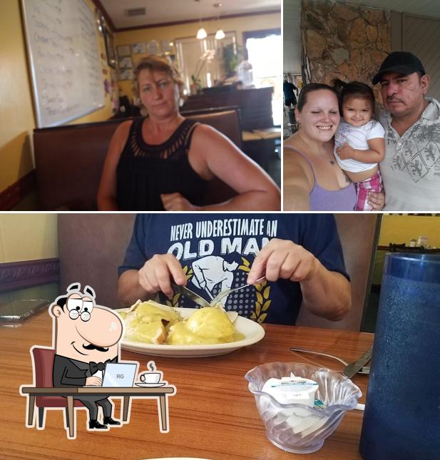 Susie's Too Family, New Port Richey - Restaurant menu, prices and reviews