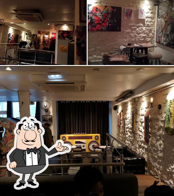 yyii, Paris, Filles du Calvaire - Restaurant menu, prices and reviews