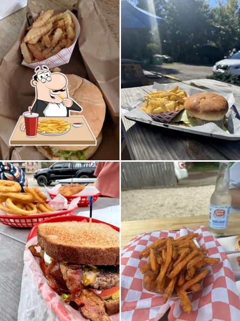 Two Guys & A Grill, Wallingford - Restaurant menu, prices and reviews