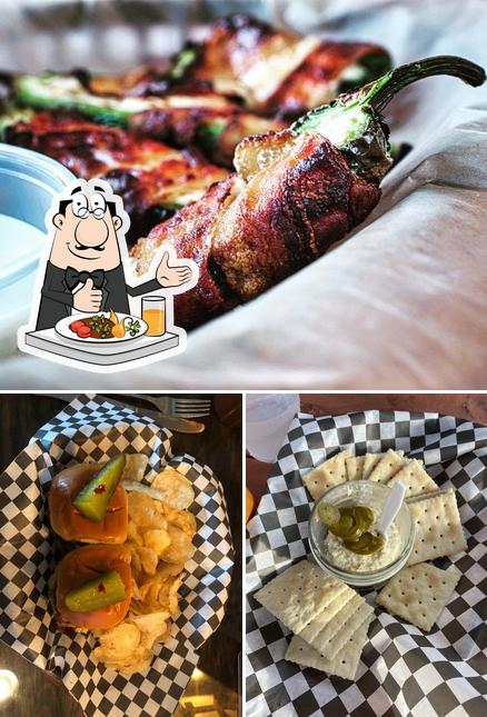 Three Oaks, Ellenton - Restaurant menu, prices and reviews