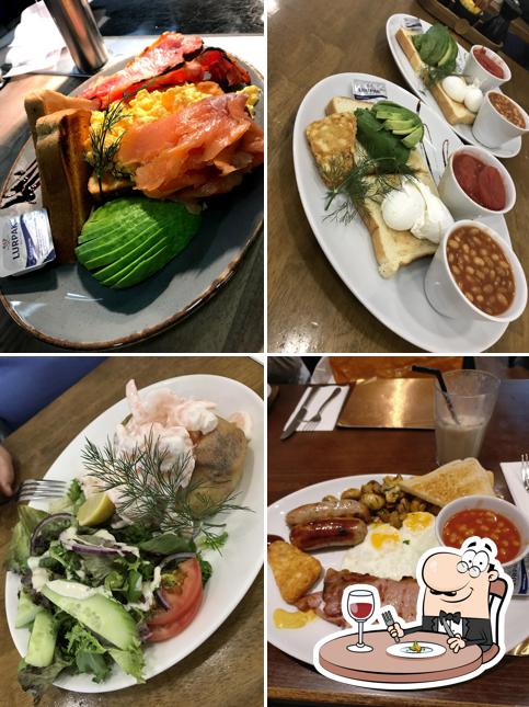 Walnuts Cafe Restaurant, Sidcup - Restaurant menu, prices and reviews