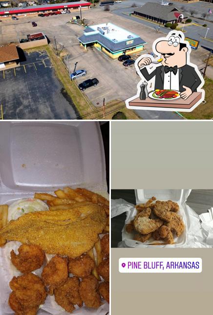 Ocean's Fish & Chicken 4, Pine Bluff - Restaurant menu, prices and reviews