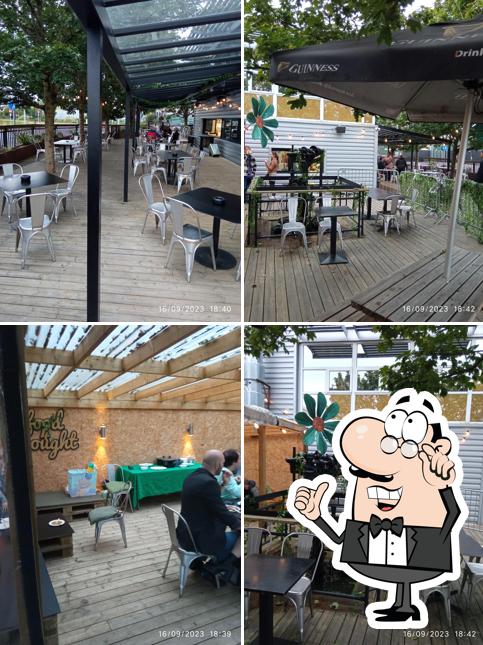 Six Trees Kitchen & Bar, Manchester - Restaurant menu, prices and reviews