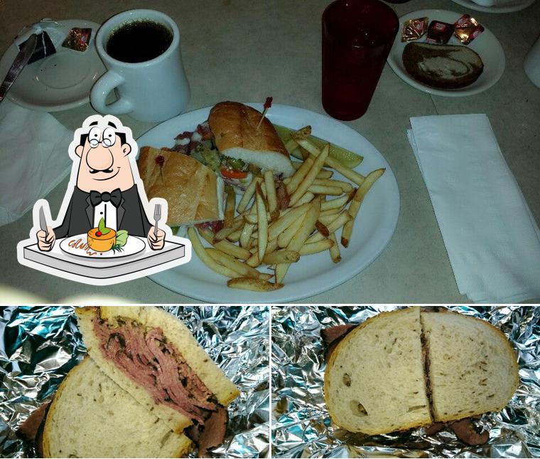 Benji's Deli & Restaurant, Milwaukee - Restaurant menu, prices and reviews