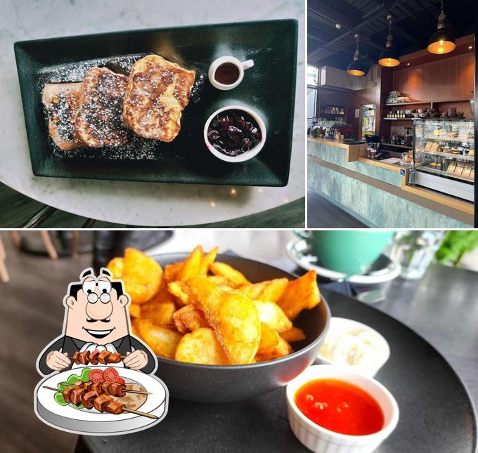 Two Cats Cafe, Christchurch - Restaurant menu, prices and reviews