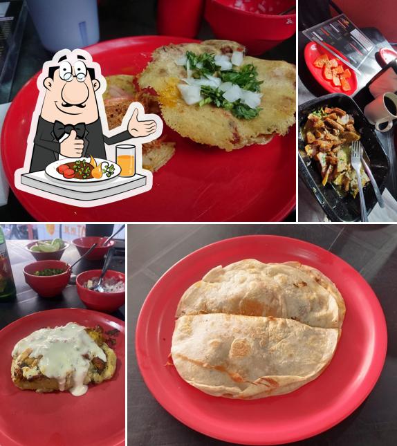 Taquería Los Ataskados, Metepec - Menú del restaurante, precios y reseñas