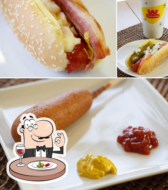 Wienerschnitzel, Glendale - Restaurant menu, prices and reviews