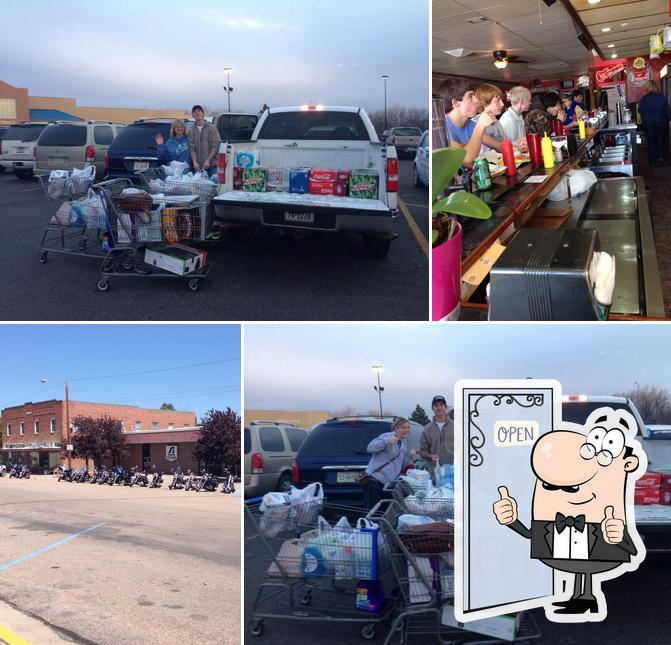 Top 1 restaurant with grilled sandwiches in Wallace, Nebraska, january ...