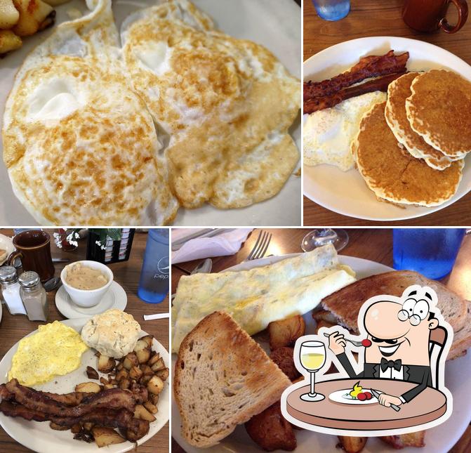 Mom's Home Cooking, New Smyrna Beach - Restaurant menu, prices and reviews