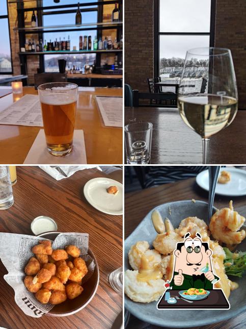 Fratellos Riverfront Restaurant, Appleton - Restaurant menu, prices and ...