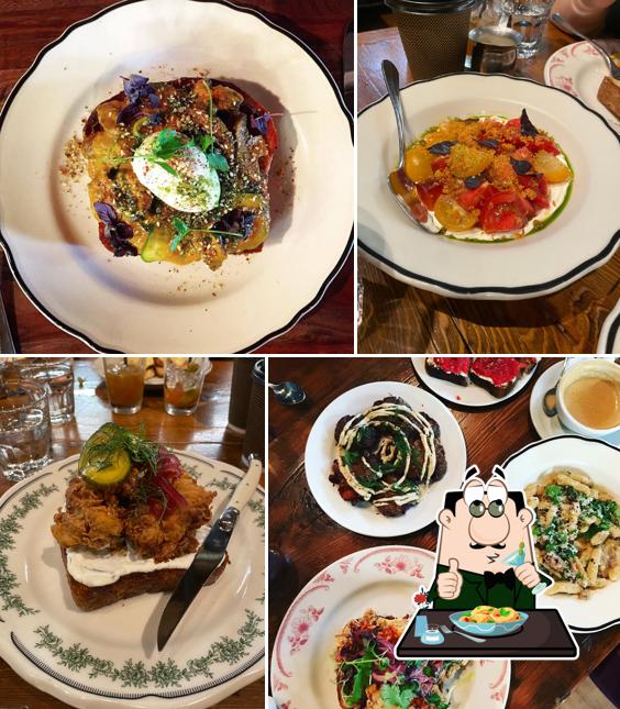 Clementine Cafe, Winnipeg - Restaurant menu, prices and reviews