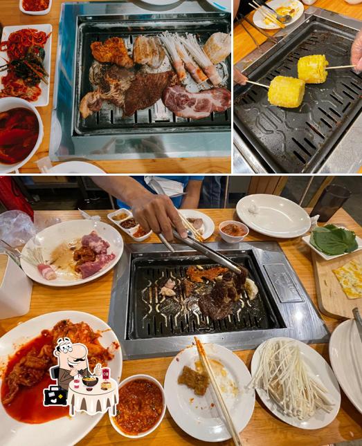 Sam Gyup Sal Korean BBQ ซัมกยอบซัล 삼 겹 살 สาขาสรงประภา1, Bangkok ...