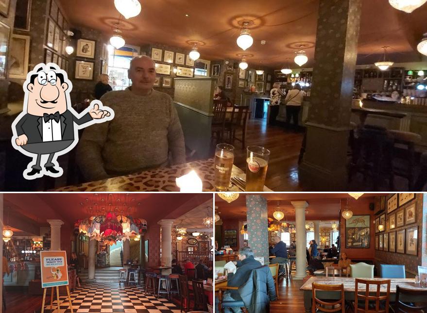 Cofio Lounge, Carmarthen - Restaurant menu, prices and reviews