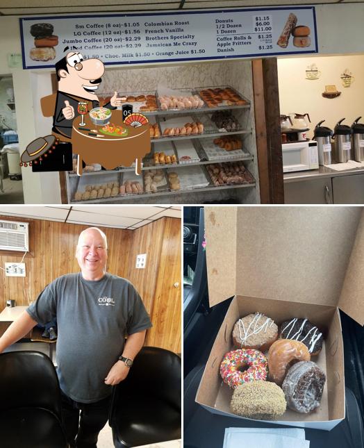 Brothers Donuts & Deli Shop, Franklin - Restaurant menu, prices and reviews