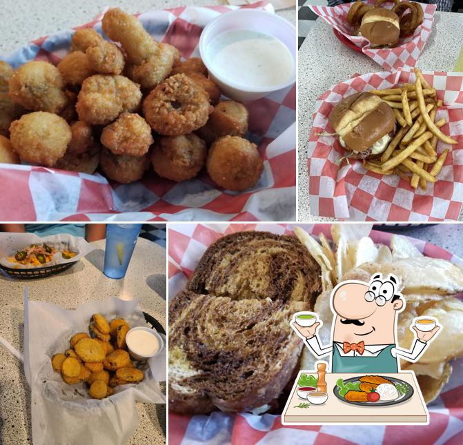 Top 5 restaurants with outdoor seating in Saltville, november 2025 ...