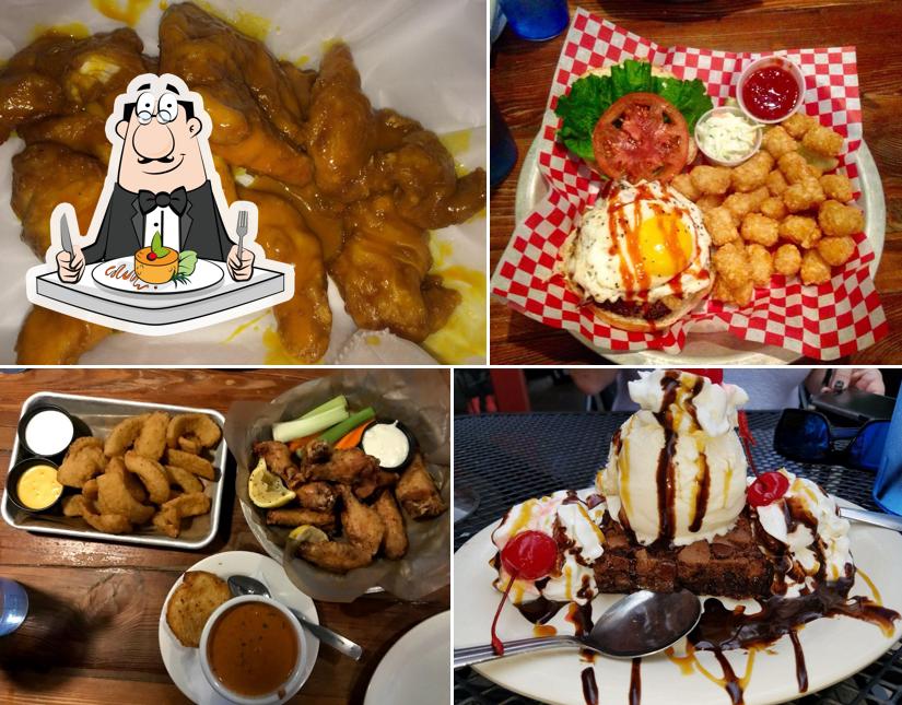 Juniors Bar and Grill, Albany - Restaurant menu, prices and reviews