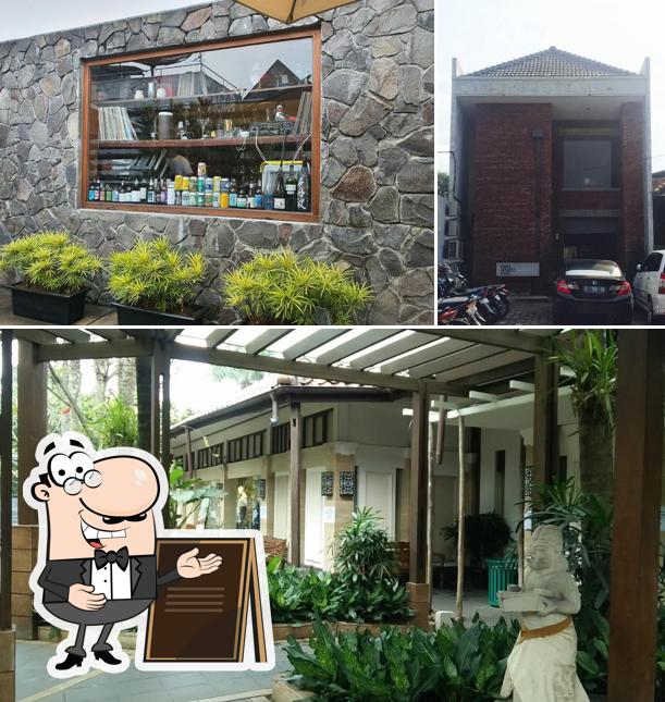 Two Hands Full, Bandung - Restaurant menu, prices and reviews
