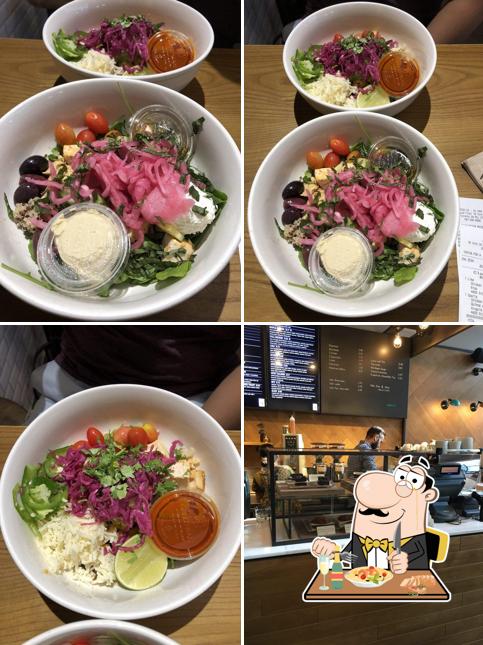 iQ Food Co., Toronto, Union - Restaurant menu, prices and reviews