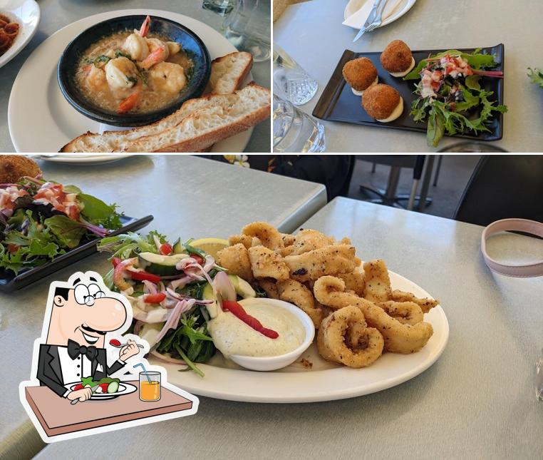 Mia Cucina Italian Cafe, Hillarys - Restaurant menu, prices and reviews